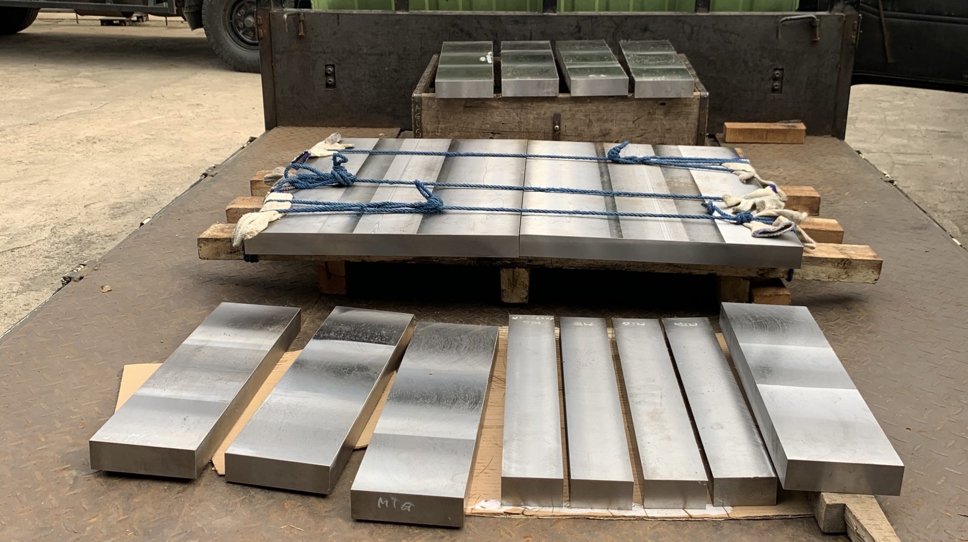 Blocking Plate | CV Baja Makmur
